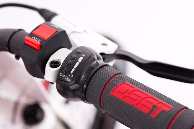 Oset 16.0 36V RACING NOVINKA 2016 (NOVÁ, 2016), 55.900 Kč - TipMoto.com