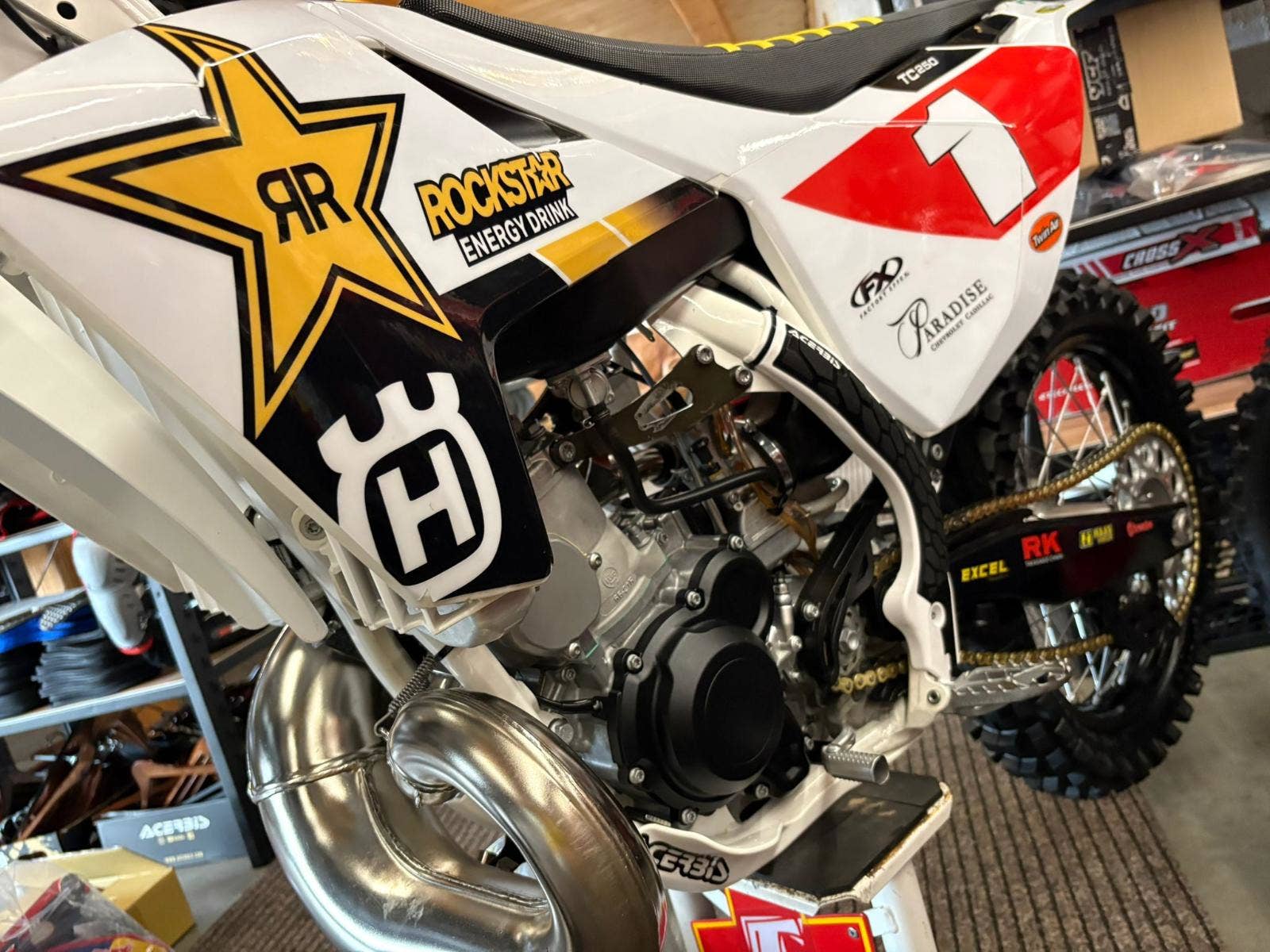 Husqvarna TC 250 (NOVÁ, 2018), 149.000 Kč - TipMoto.com