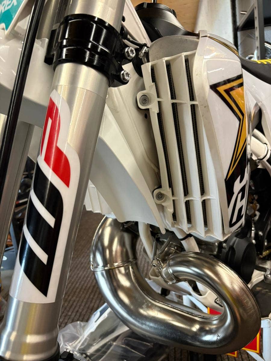 Husqvarna TC 250 (NOVÁ, 2018), 149.000 Kč - TipMoto.com