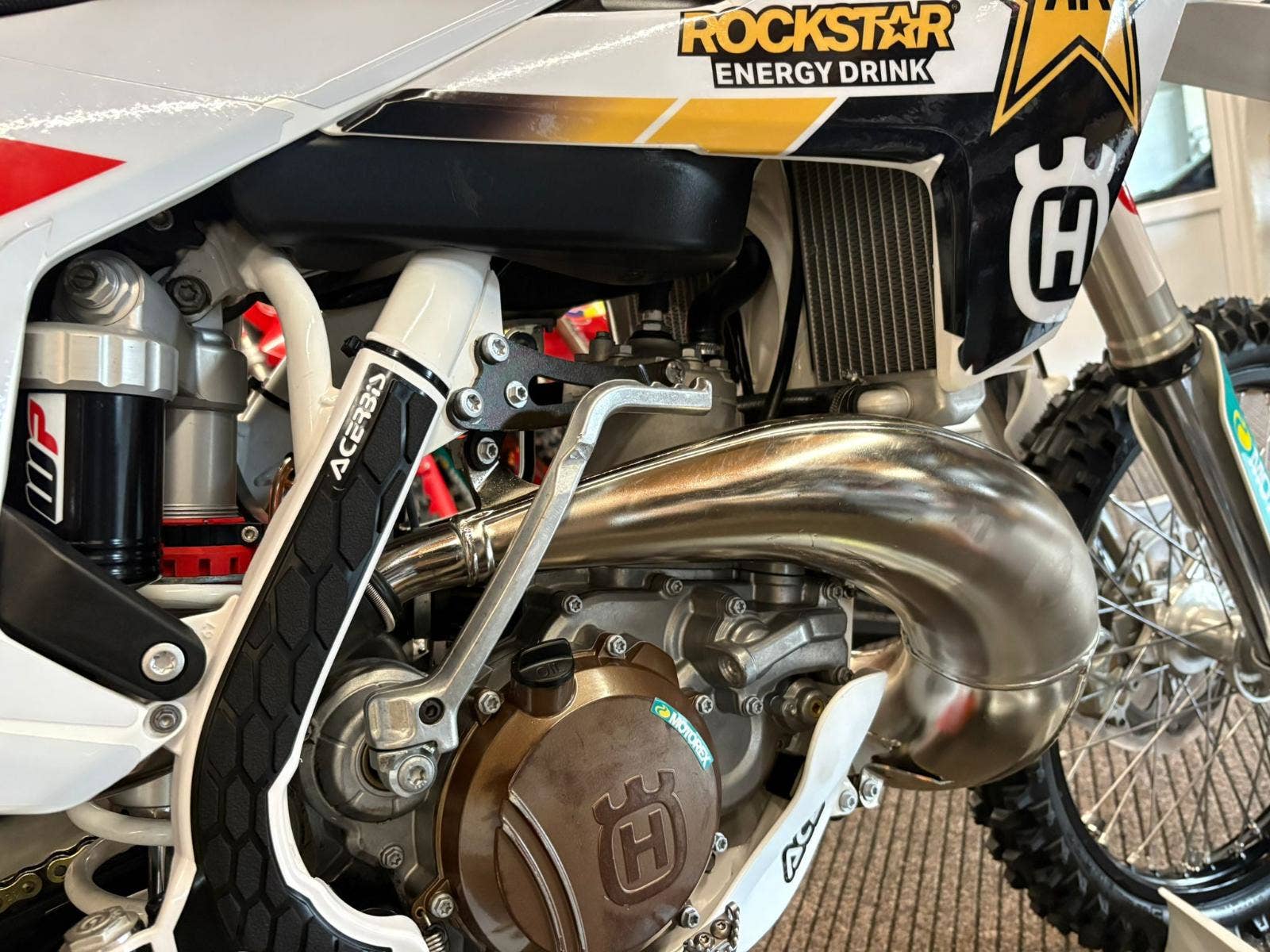 Husqvarna TC 250 (NOVÁ, 2018), 149.000 Kč - TipMoto.com