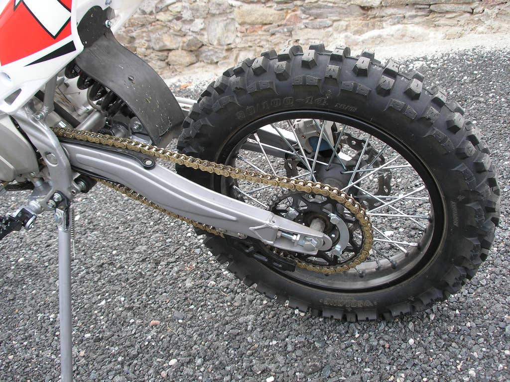 Stomp WPB Race 140 (NOVÁ, 2021), 40.990 Kč - TipMoto.com