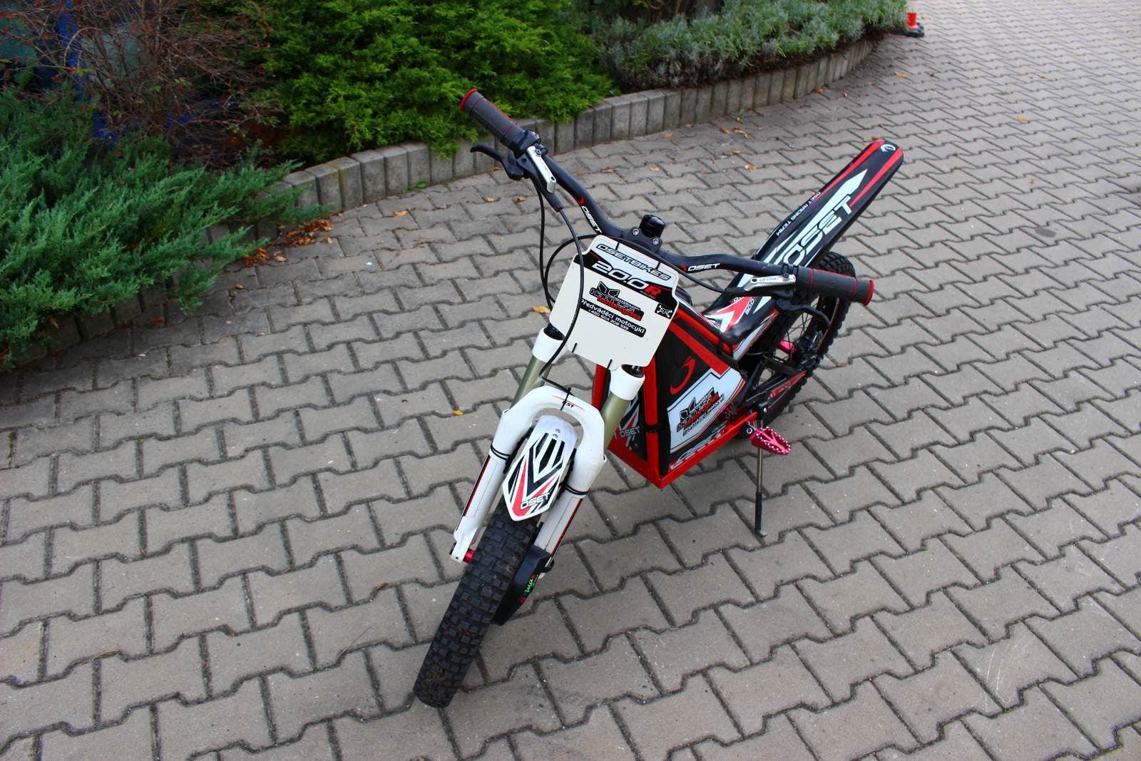 Oset 20.0 Racing 36V (2017), 49.900 Kč - TipMoto.com