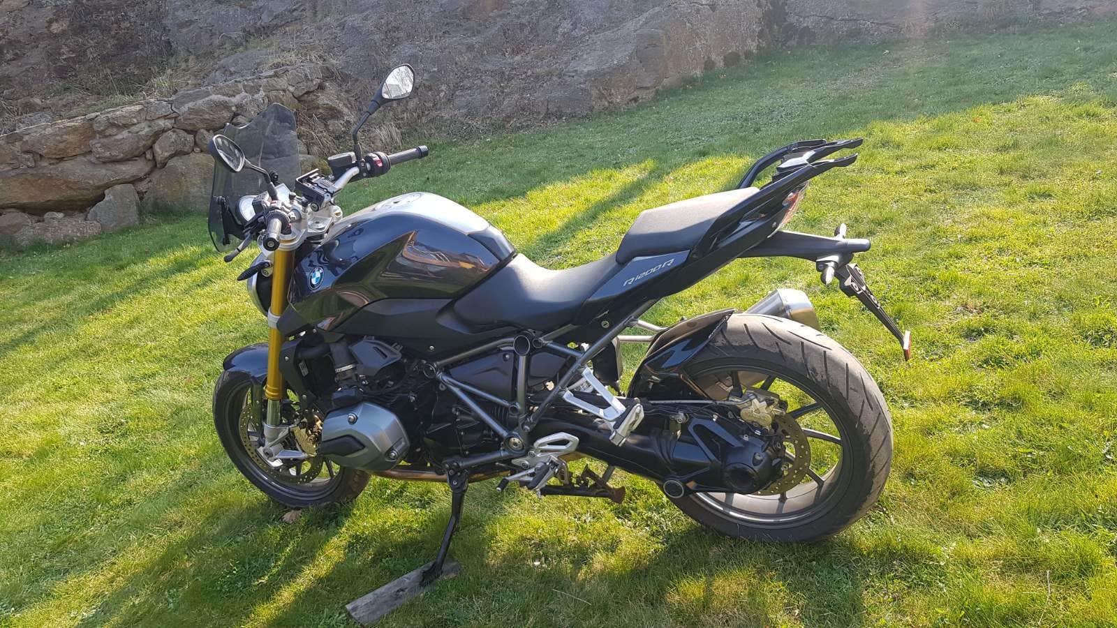 BMW R 1200 R (2016), 188.000 Kč - TipMoto.com