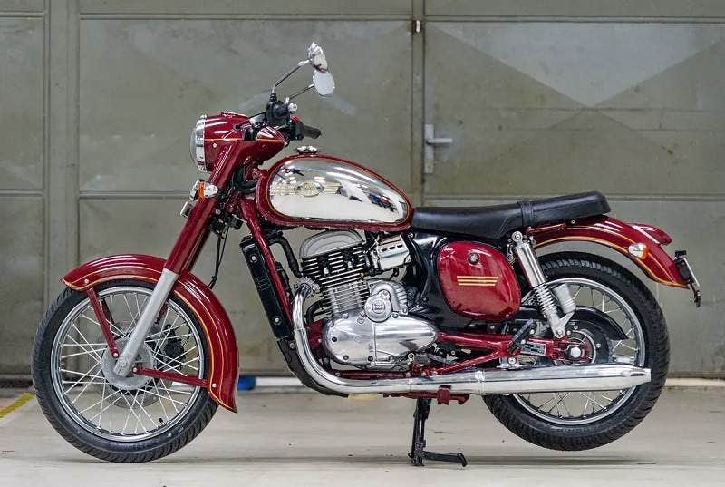 Jawa 300 CL (NOVÁ, 2024), 129.700 Kč - TipMoto.com