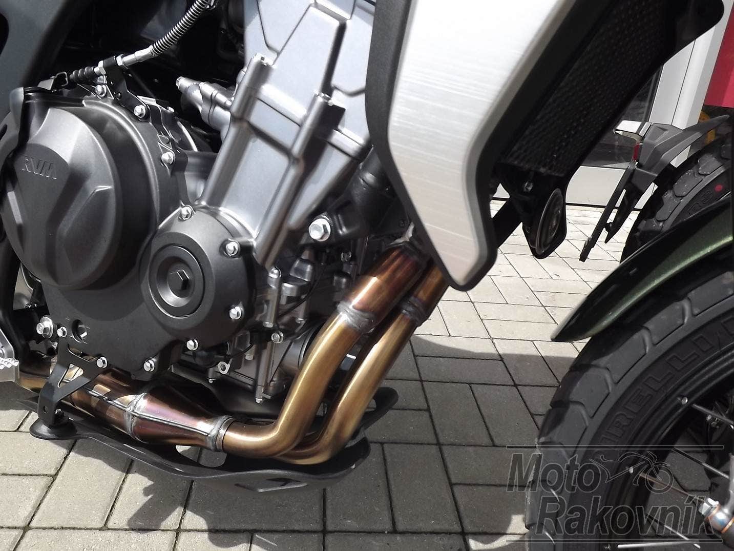 Jawa RVM 500 Scrambler (NOVÁ), 137.700 Kč - TipMoto.com