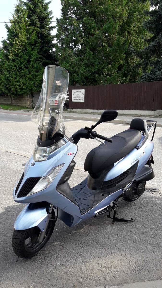 Kymco Dink 200 (2007), 21.900 Kč - JKSmoto.cz - TipMoto.com