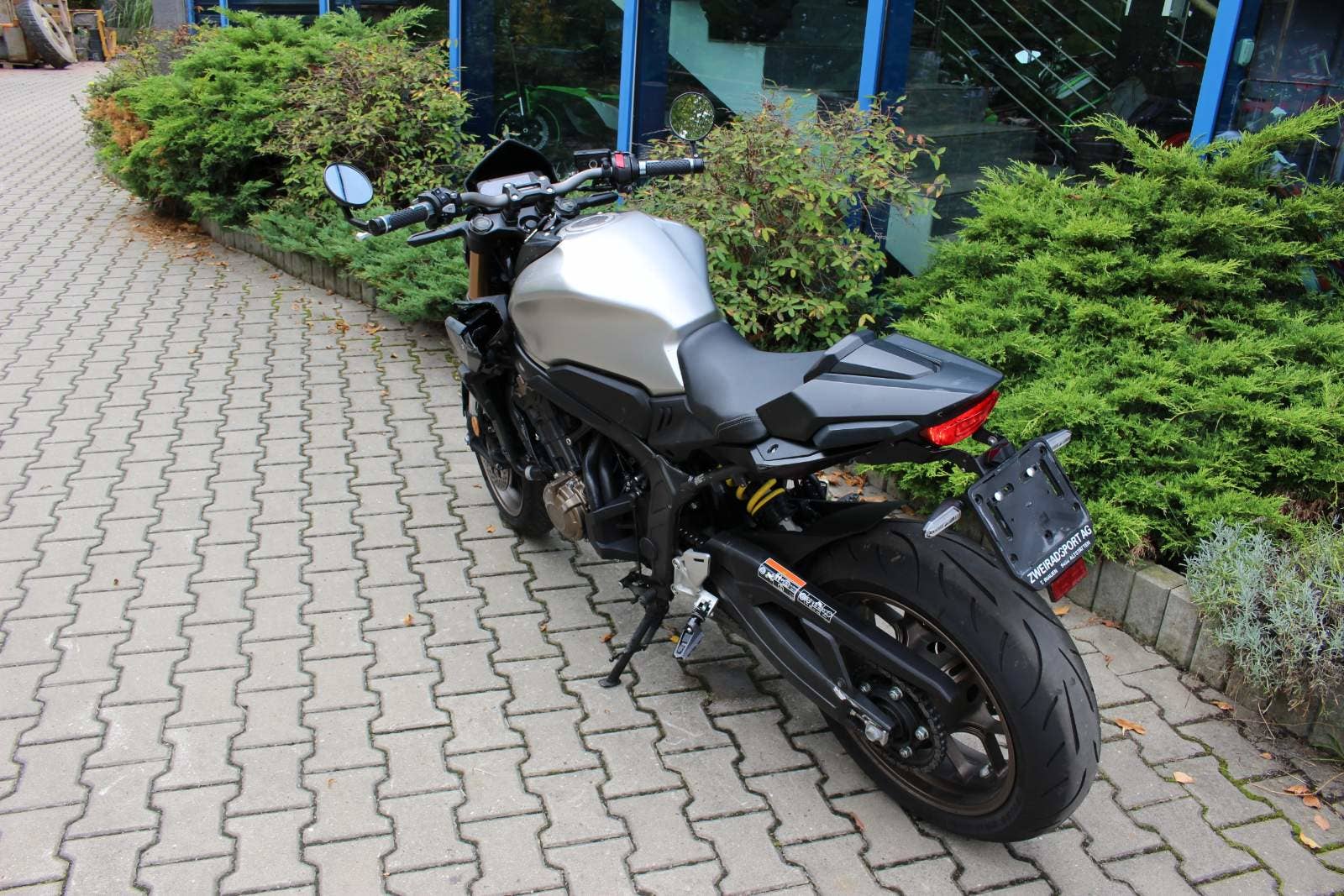 Honda CB 650 RA 2019 (2019), 164.900 Kč - TipMoto.com