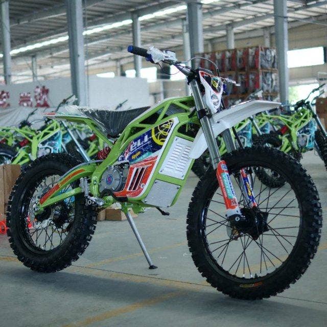 Velimotor VMX 12 (NOVÁ, 2022), 142.000 Kč - TipMoto.com