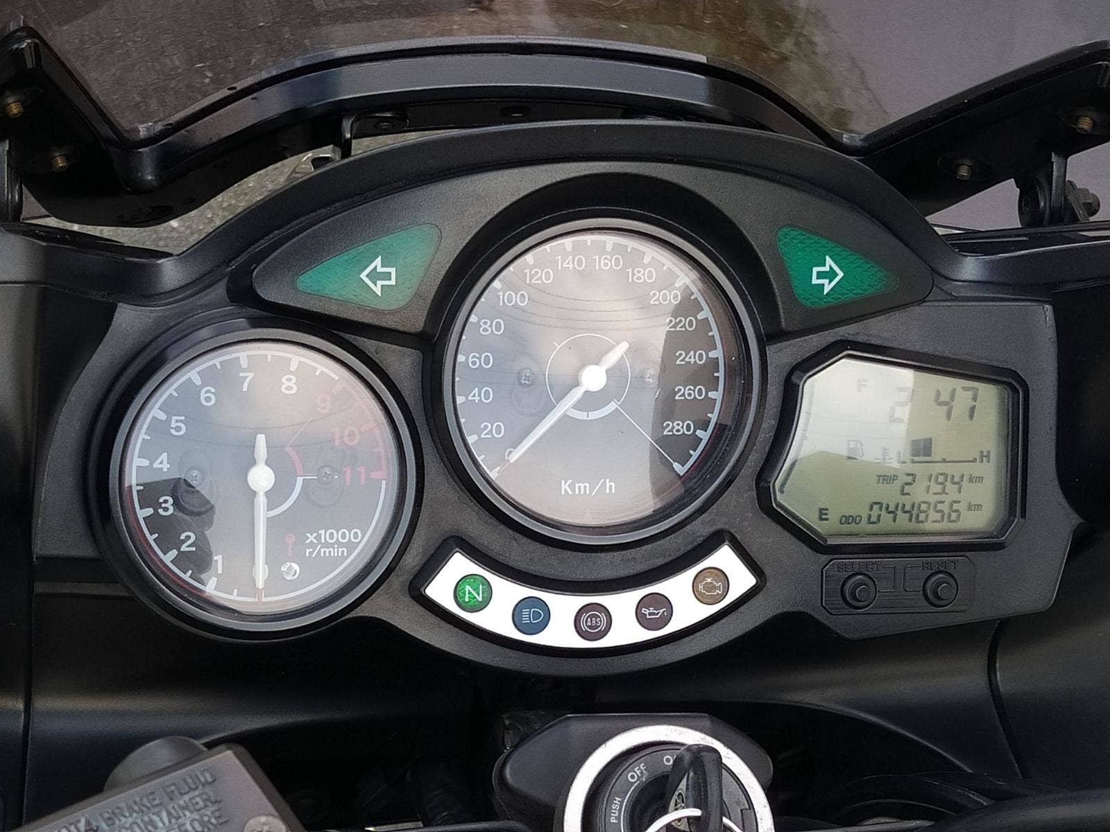 Yamaha FJR 1300 A (2007), 125.000 Kč - TipMoto.com