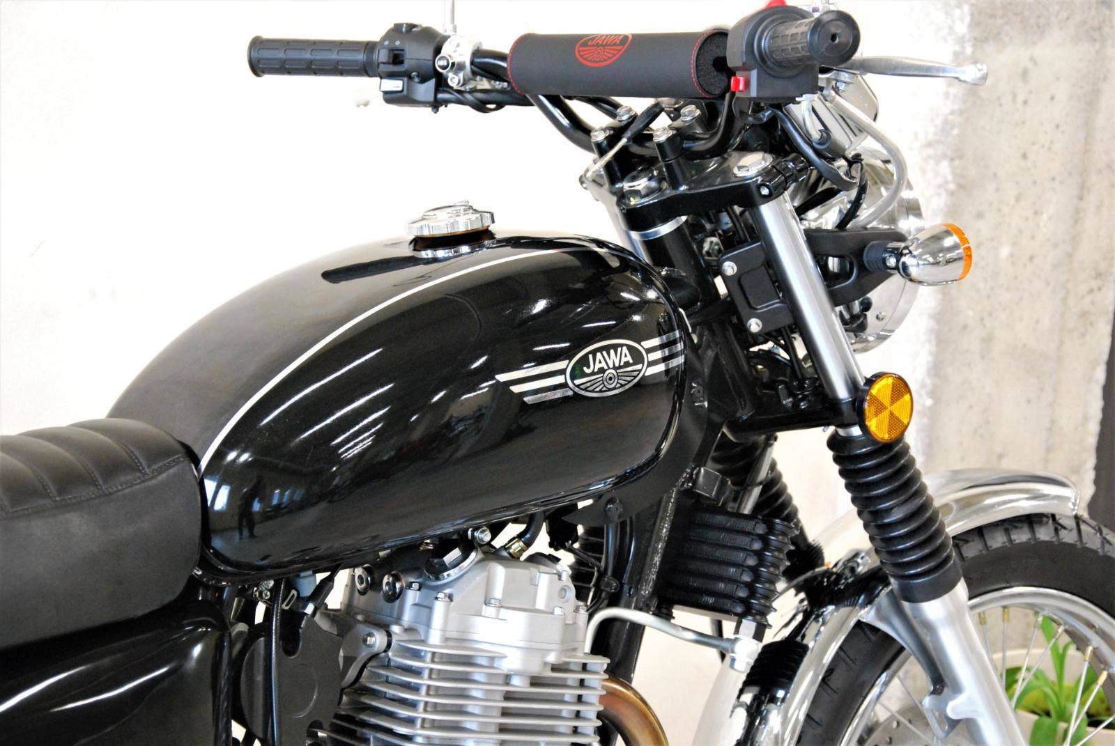 Jawa 350 OHC Sport (NOVÁ), 114.989 Kč - TipMoto.com