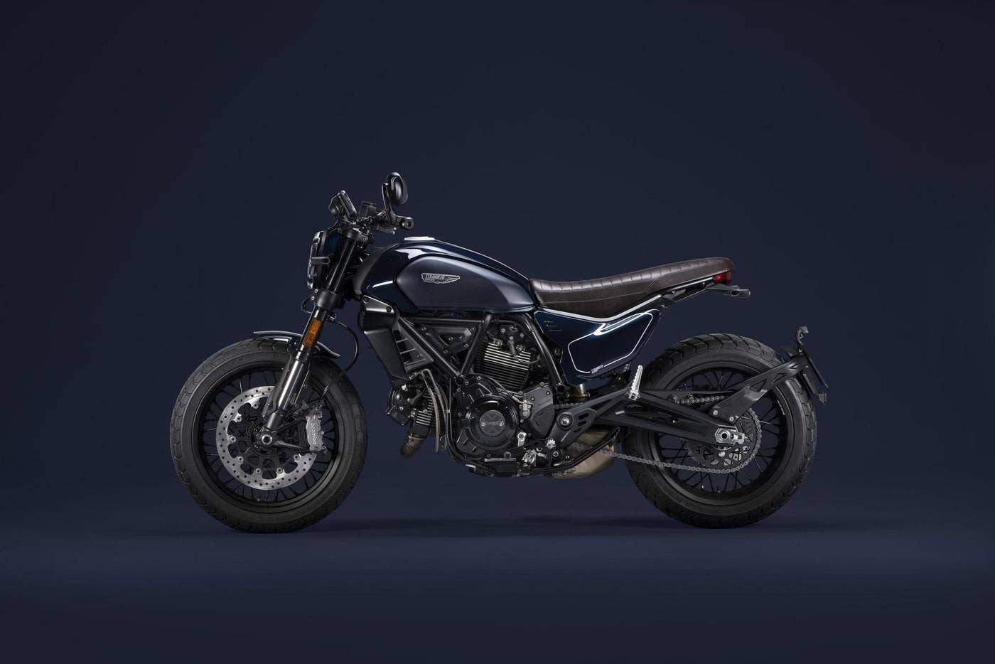 Ducati Scrambler Nightshift 2G (NOVÁ, 2025), 12.990 € - TipMoto.com