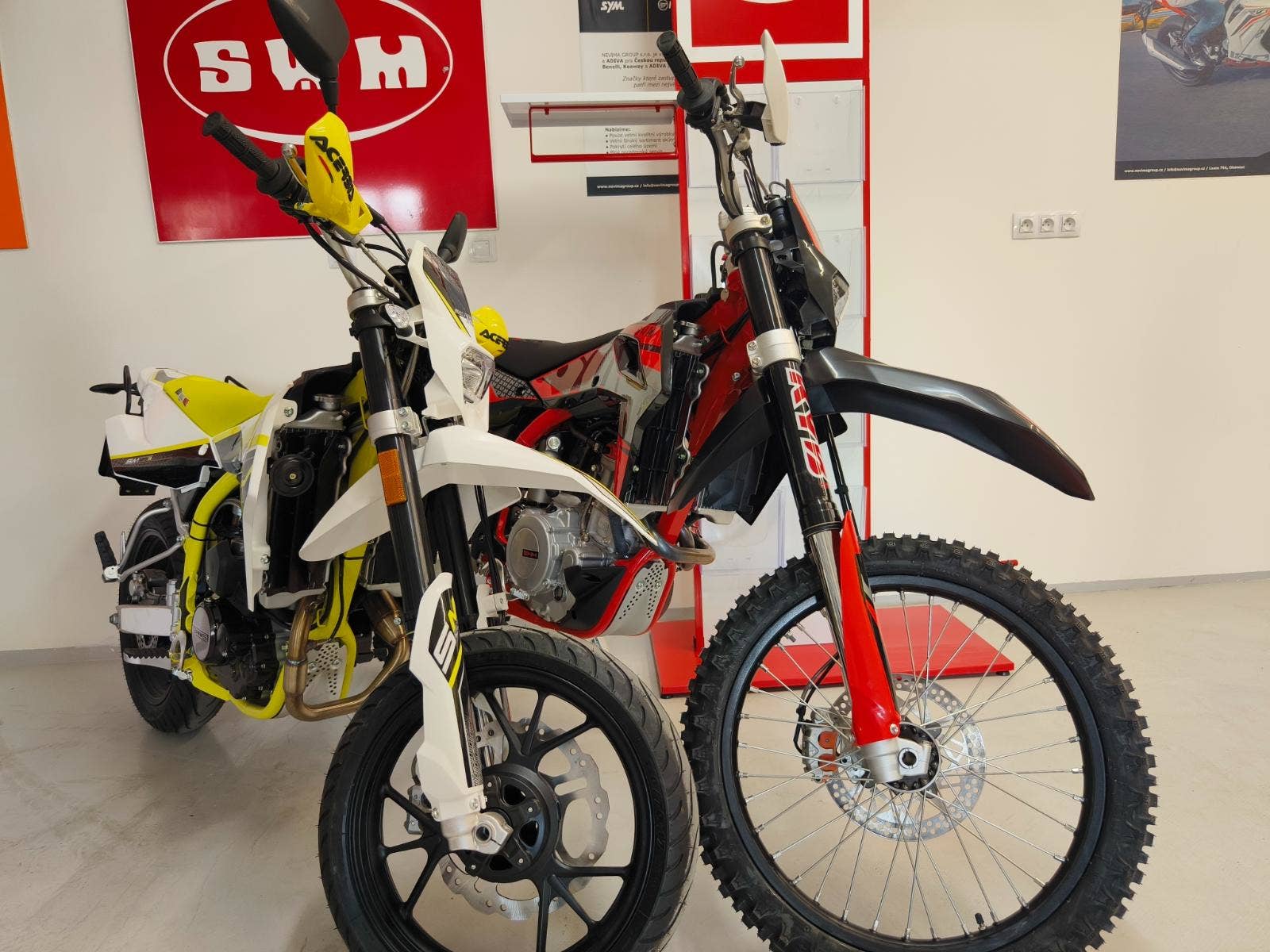 SWM RE 300 R (NOVÁ, 2023), 159.990 Kč - TipMoto.com