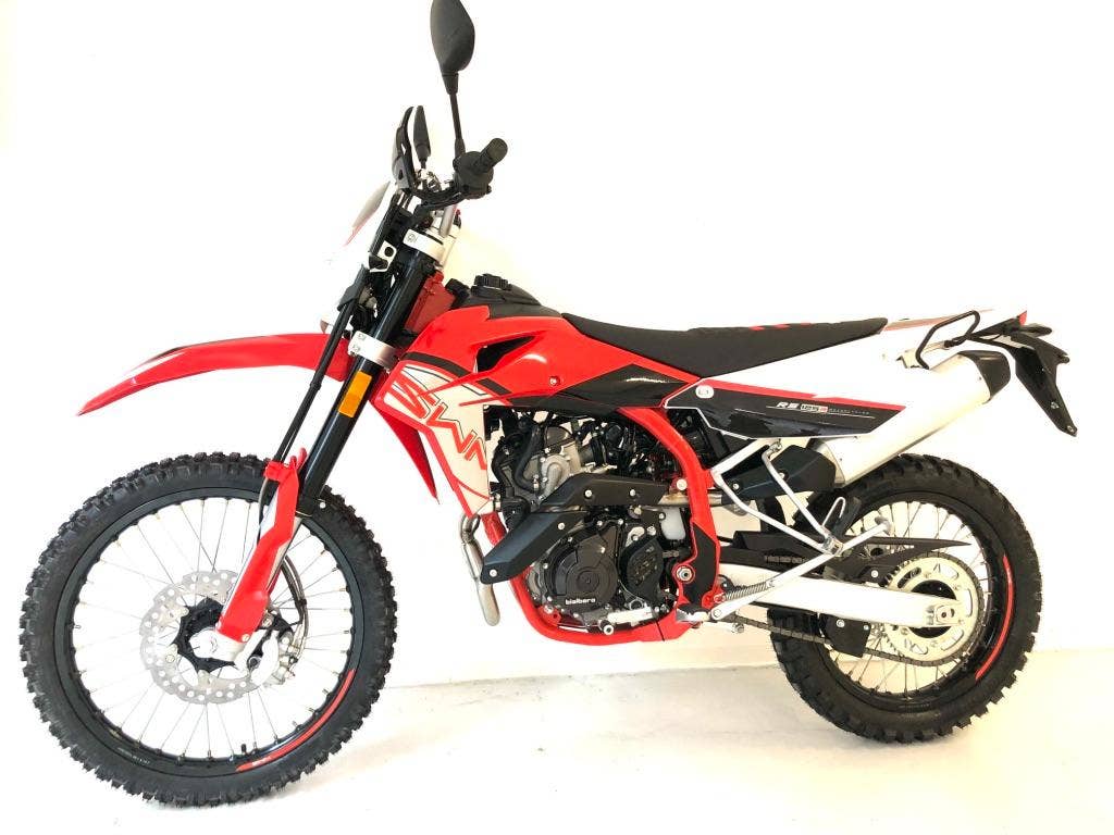 SWM RS 125 R, 3 ROKY ZÁRUKA (NOVÁ), 99.990 Kč - TipMoto.com