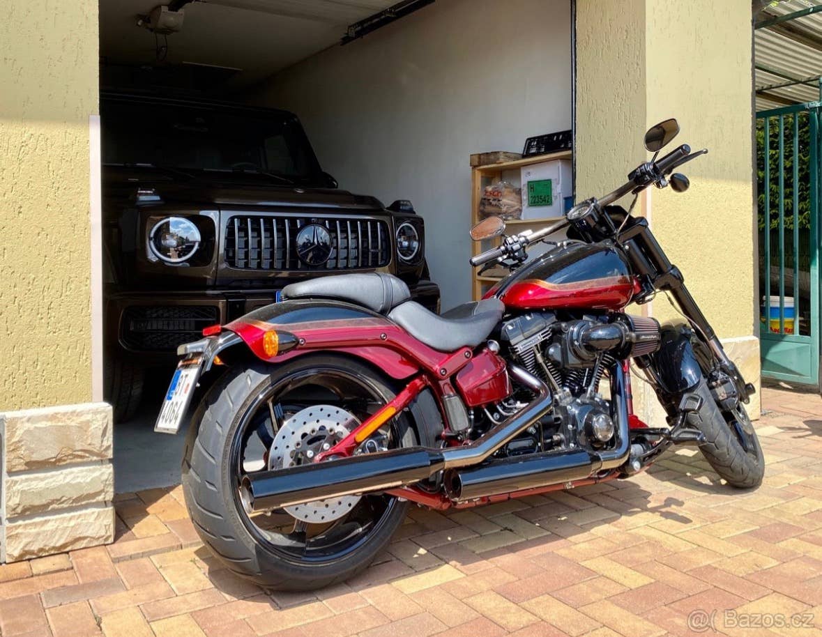 Harley-Davidson FXSE Softail Breakout CVO (2017), 699.000 Kč - TipMoto.com