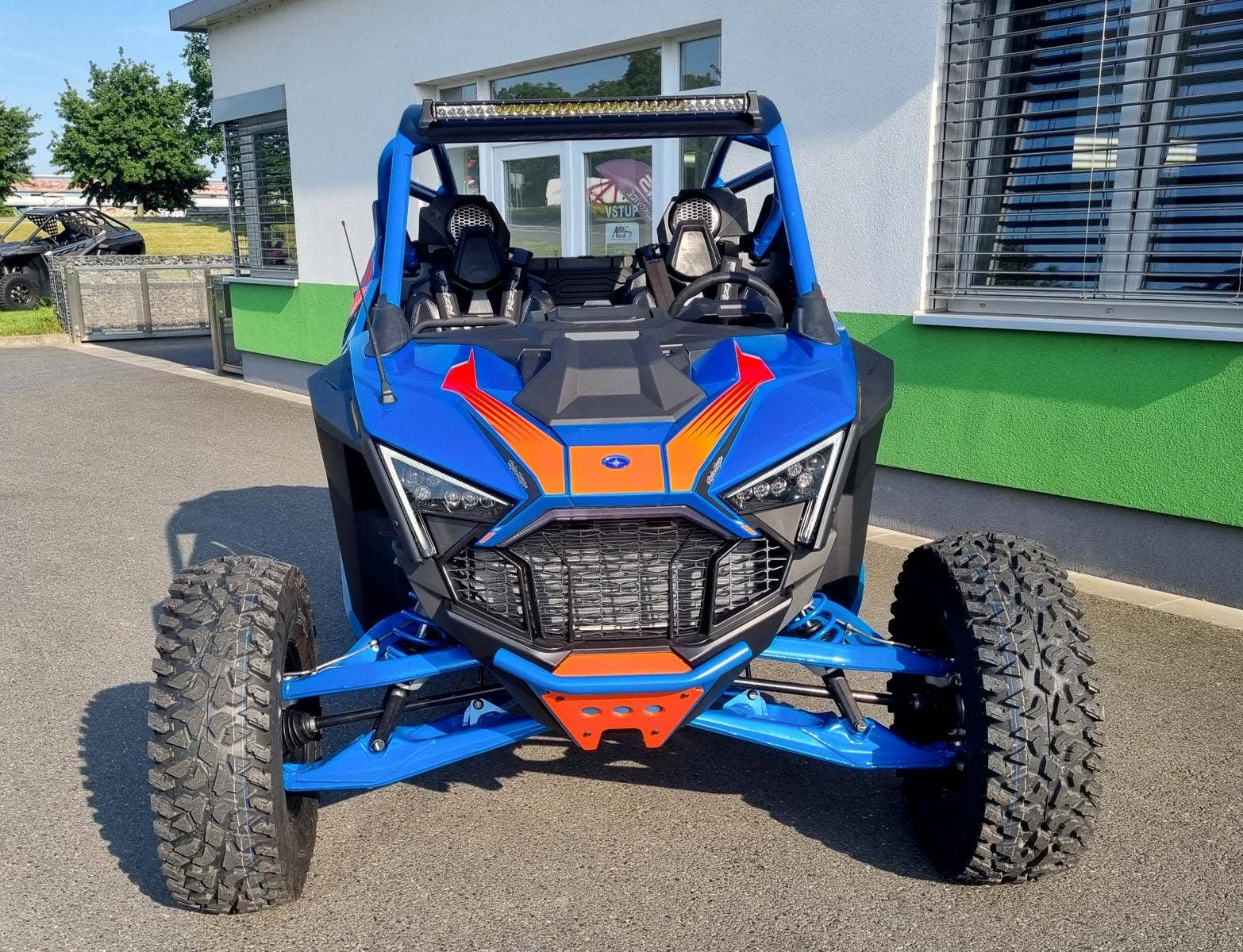 Polaris RZR R 2,0 225Hp Troy Lee SPZ (NOVÁ, 2023), 1.309.990 Kč ...