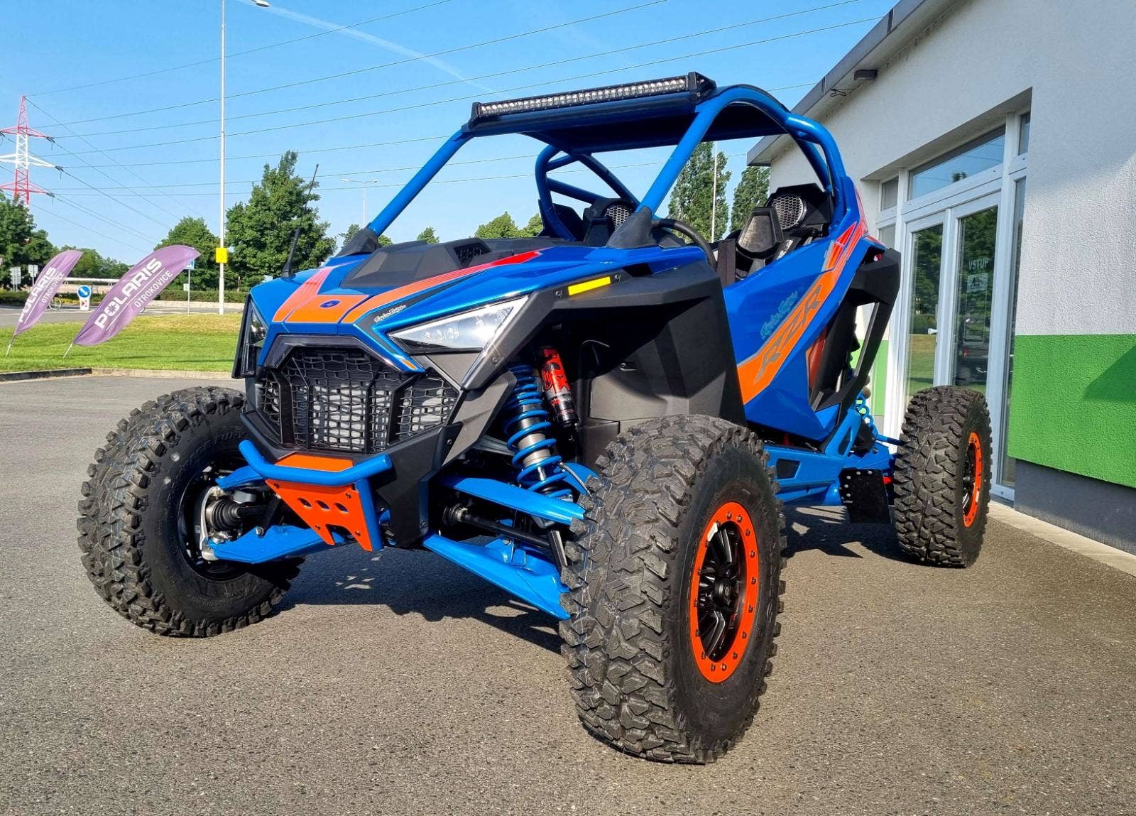 Polaris RZR R 2,0 225Hp Troy Lee SPZ (NOVÁ, 2023), 1.309.990 Kč ...