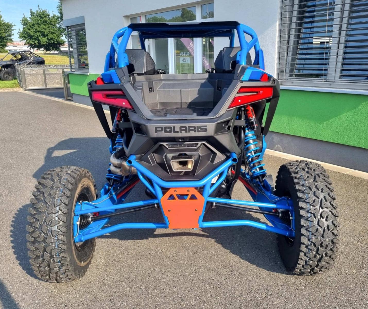 Polaris RZR R 2,0 225Hp Troy Lee SPZ (NOVÁ, 2023), 1.309.990 Kč ...