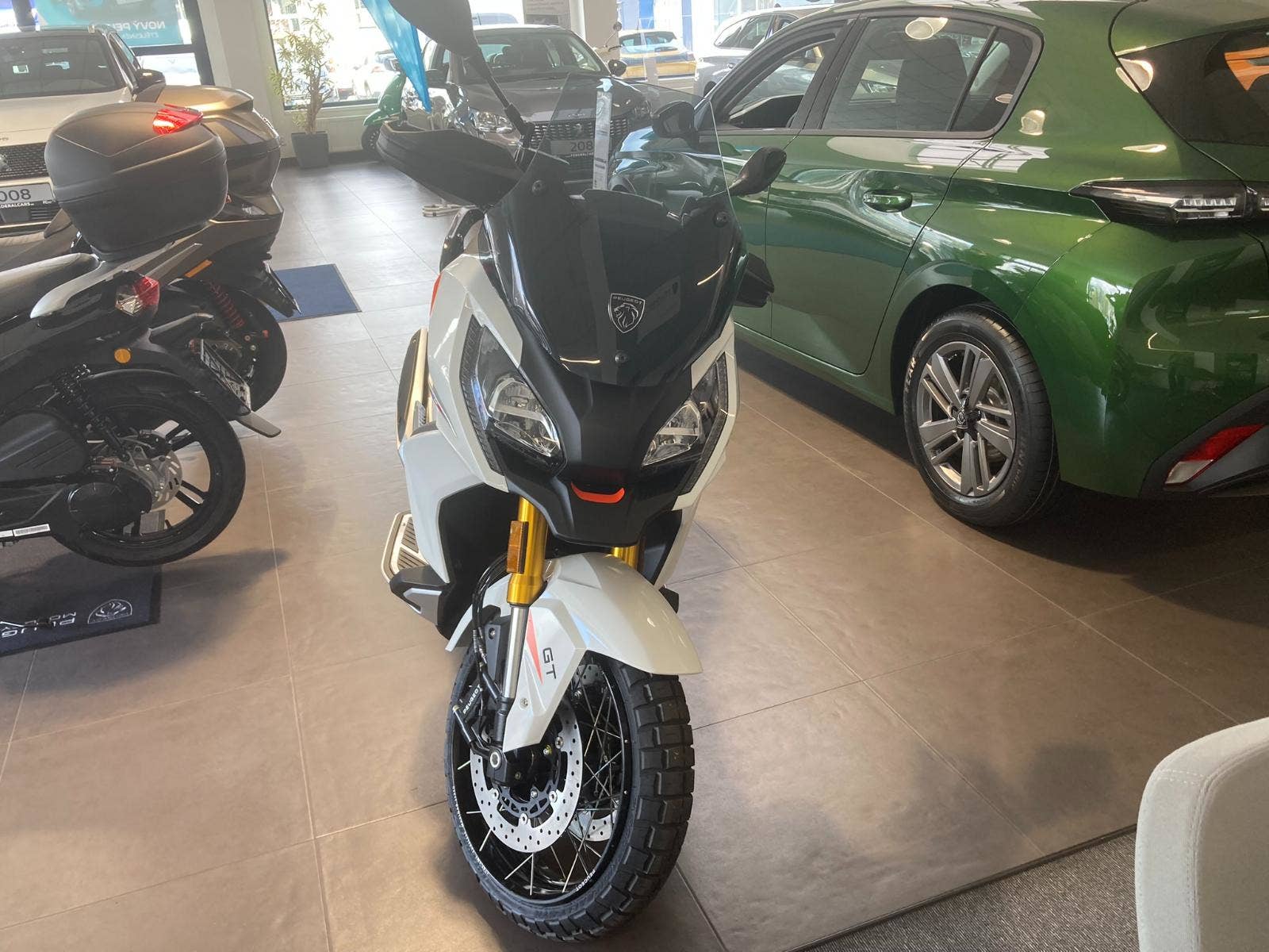 Peugeot XP 400 GT (NOVÁ, 2024), 204.500 Kč - TipMoto.com