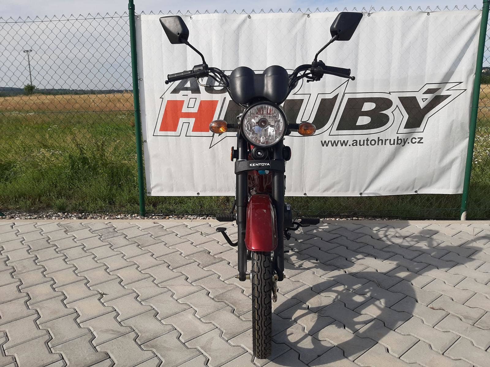 Kentoya MOPEDO 50 4T EURO 5 (NOVÁ, 2023), 28.990 Kč - TipMoto.com