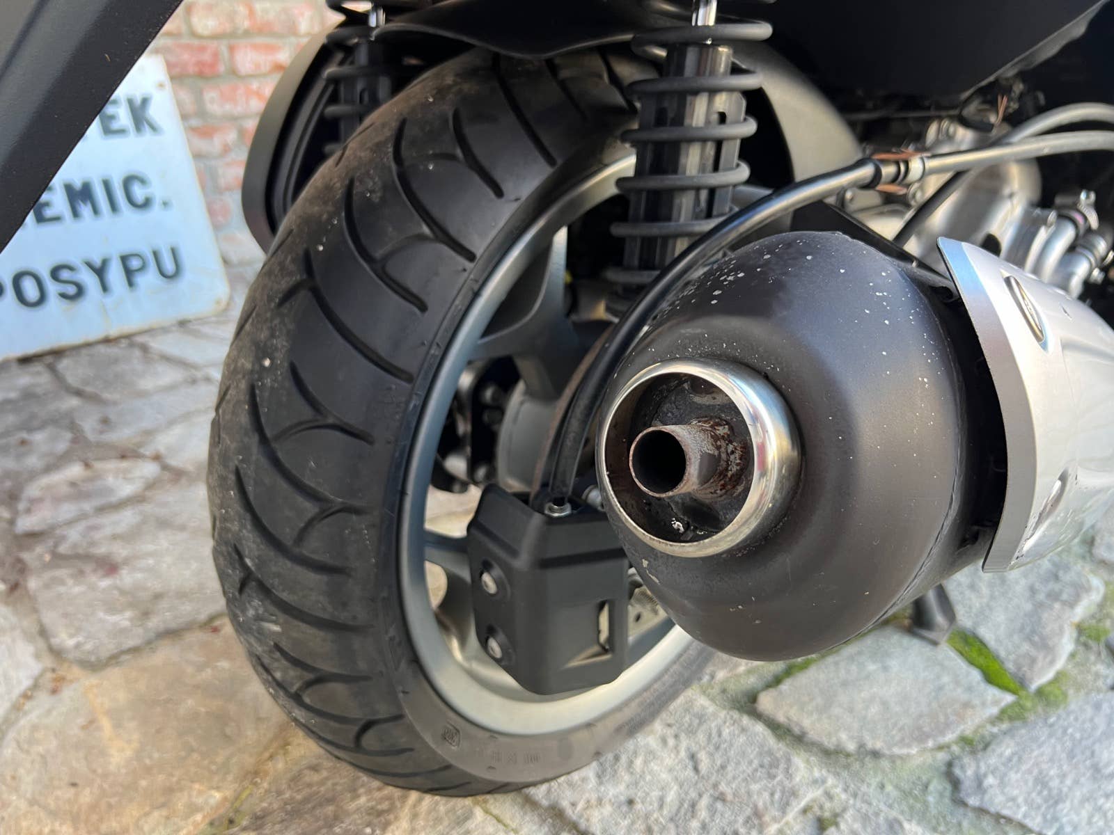 Piaggio MP3 300 LT (2015), 49.999 Kč - TipMoto.com