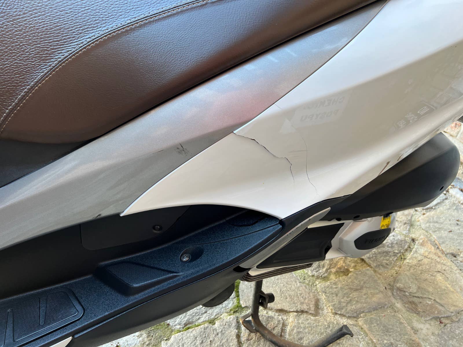 Piaggio MP3 300 LT (2015), 49.999 Kč - TipMoto.com