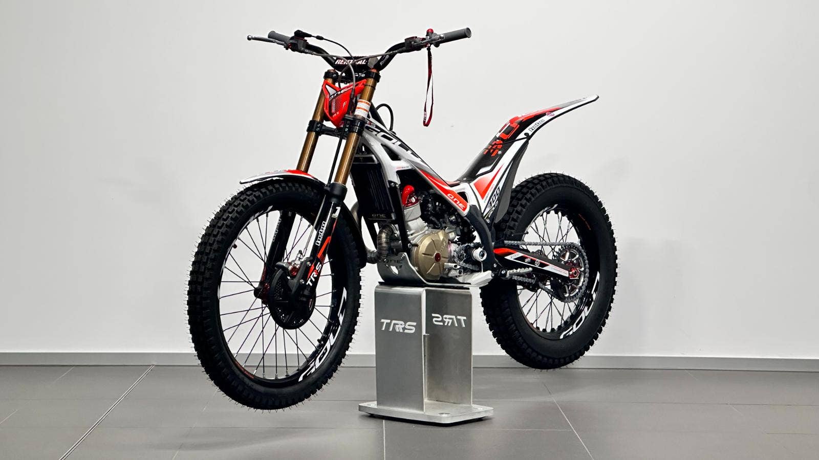 TRS GOLD 300 model 2023 (2023), 157.000 Kč - TipMoto.com