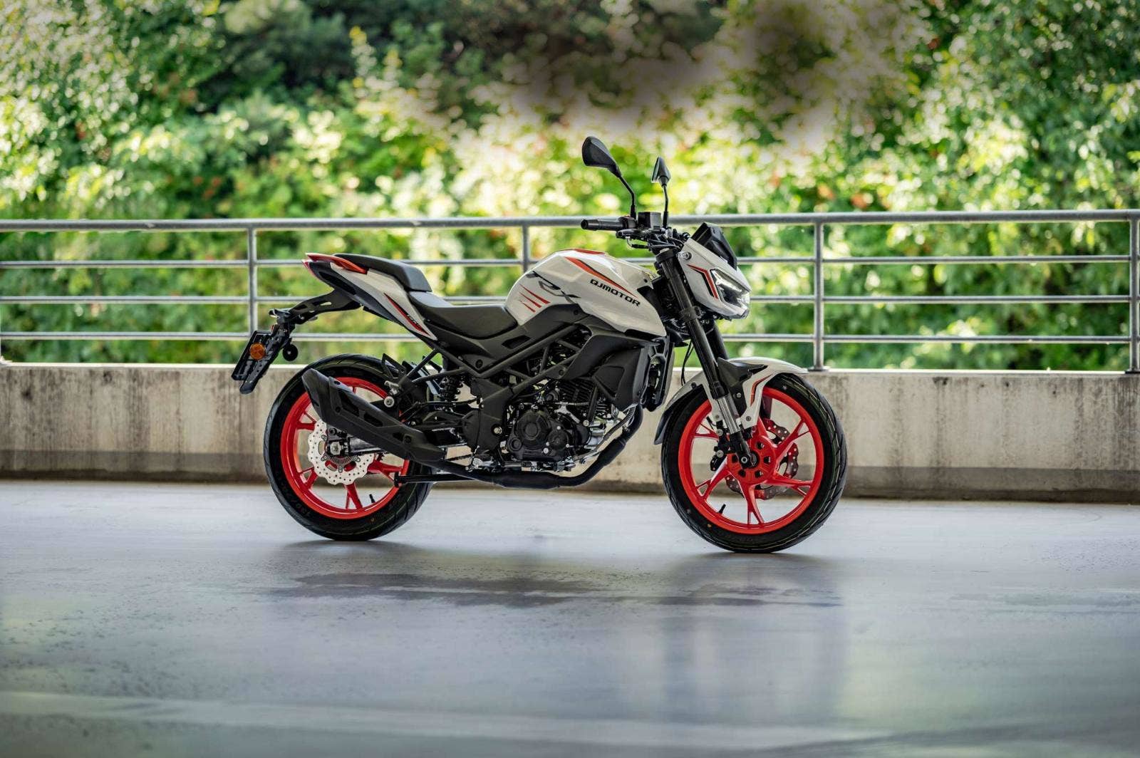 QJ Motor TRX 12 NOVINKA 2023 (NOVÁ, 2023), 67.900 Kč - TipMoto.com