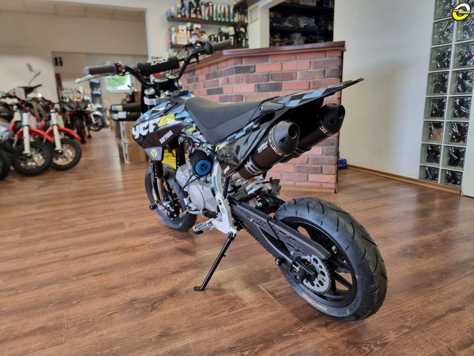 YCF SM F190 (NOVÁ, 2022), 89.490 Kč - TipMoto.com