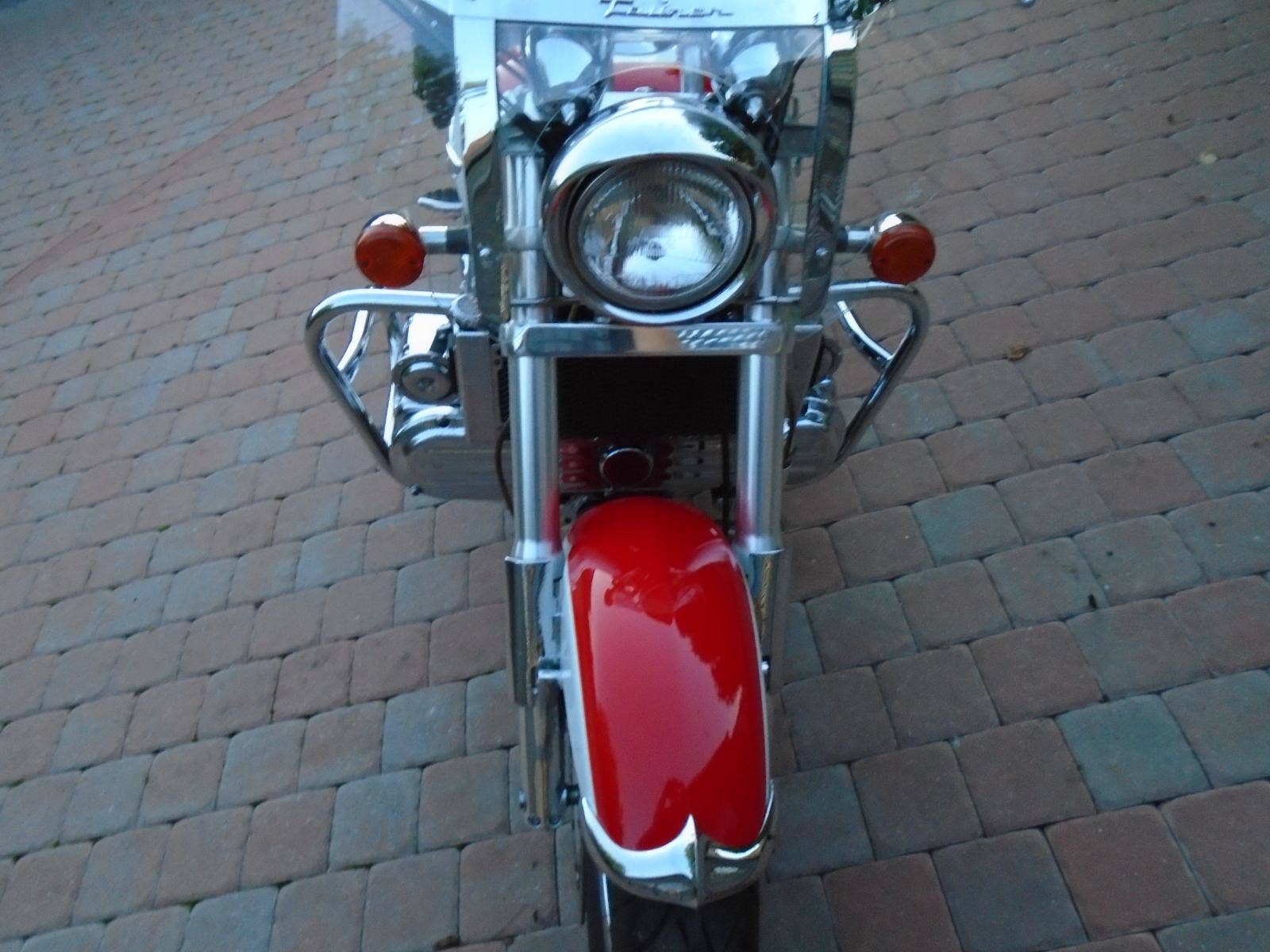 Honda F6C Valkyrie (1998), 200.000 Kč - TipMoto.com