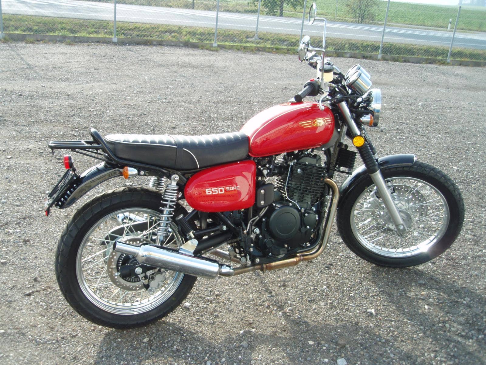 Jawa 650 OHC SPORT (NOVÁ, 2025), 139.700 Kč - TipMoto.com