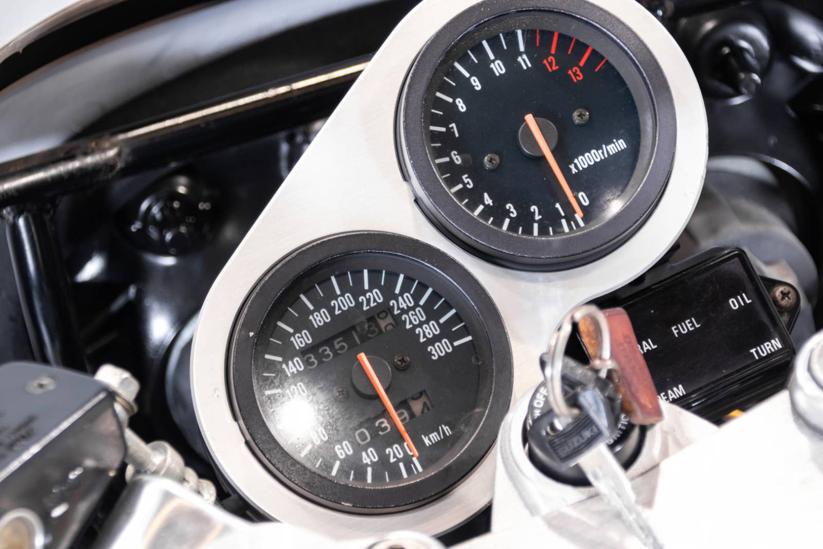 Suzuki GSXR 1100 (1990), 8.900 € - TipMoto.com
