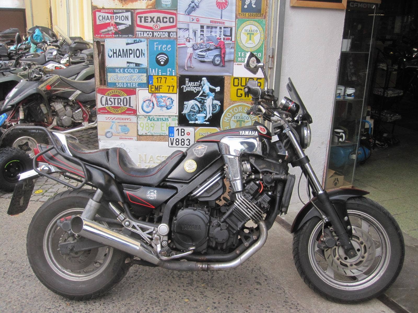 Yamaha FZX 750 (1987), 44.000 Kč - TipMoto.com