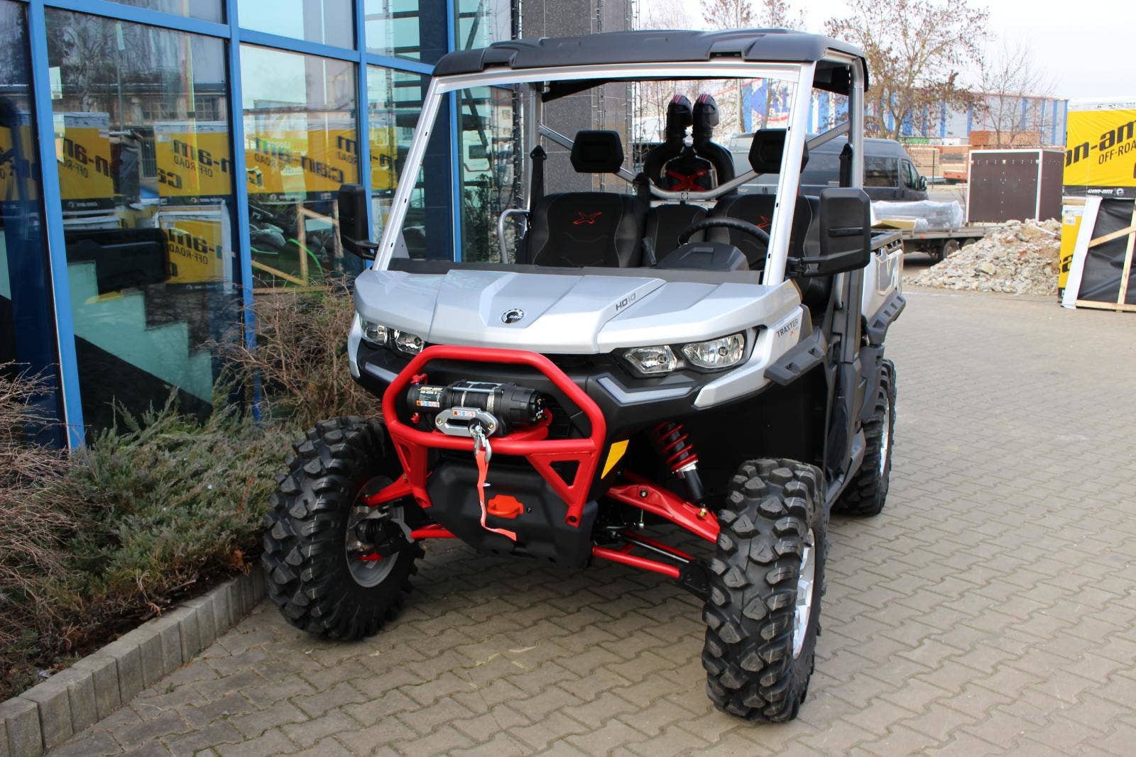 CAN-AM Traxter HD 10 XMR INT MY 2025 (NOVÁ, 2025), 652.000 Kč - TipMoto.com CAN-AM Traxter HD 10 XMR INT MY 2025 (NOVÁ, 2025), 652.000 Kč - TipMoto.com