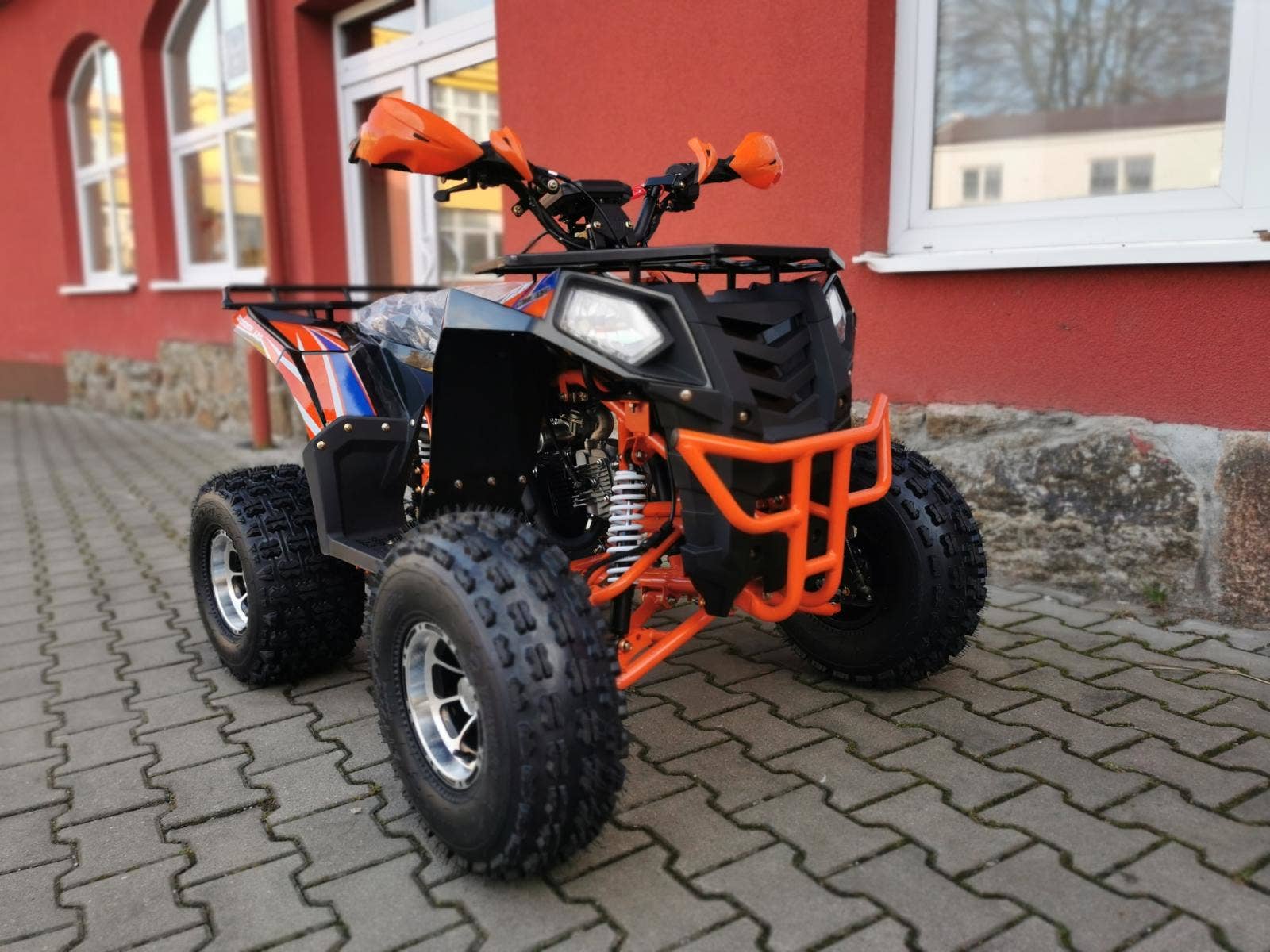 Leramotors Apollo Commander 125cc s litými disky, SKLADEM, ORANŽOVÁ ...