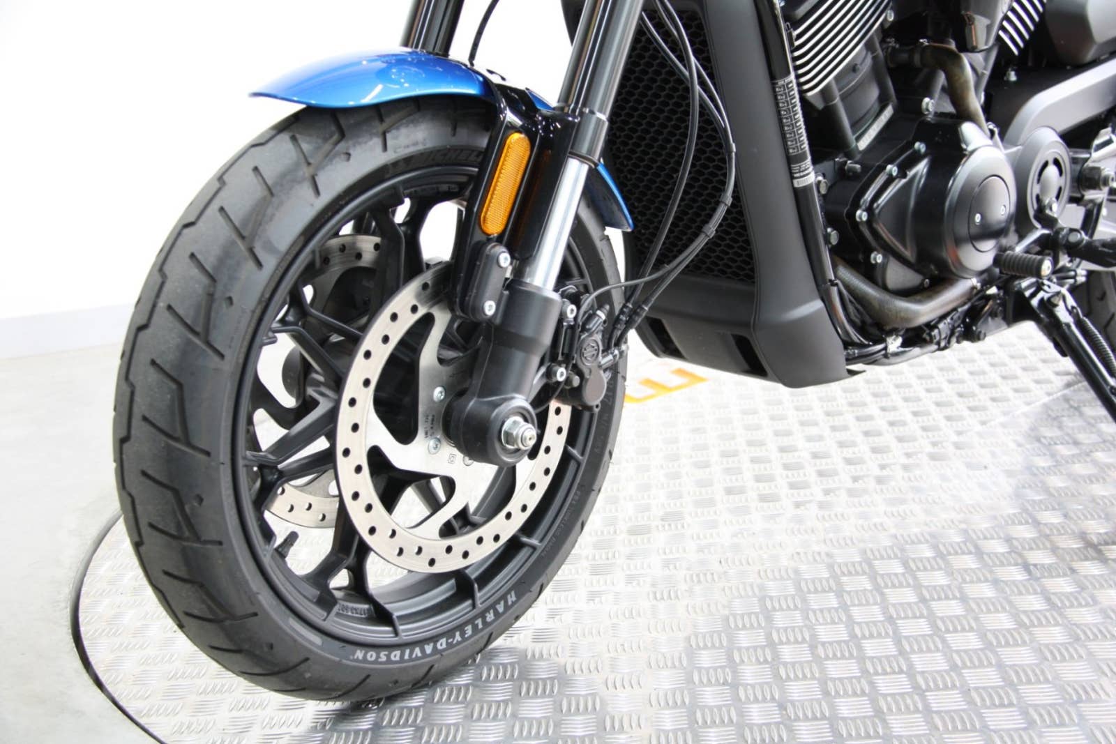 Harley-Davidson XG750A Street Rod (2018), 149.000 Kč - TipMoto.com