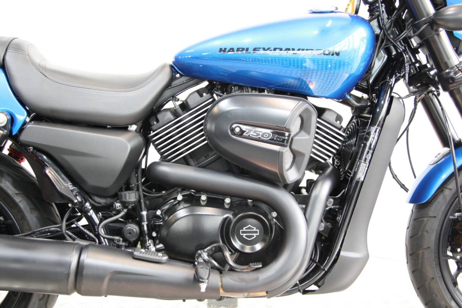 Harley-Davidson XG750A Street Rod (2018), 149.000 Kč - TipMoto.com