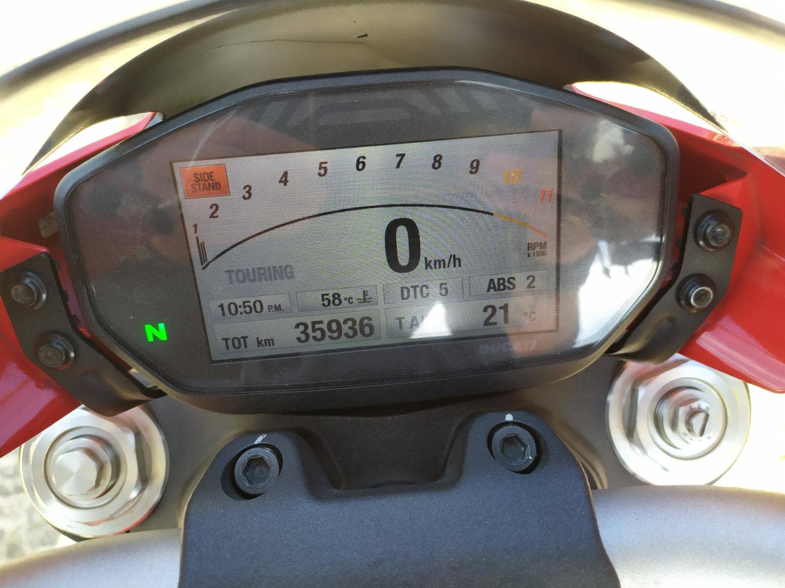 Ducati Monster 1200 (2014), 179.000 Kč - TipMoto.com