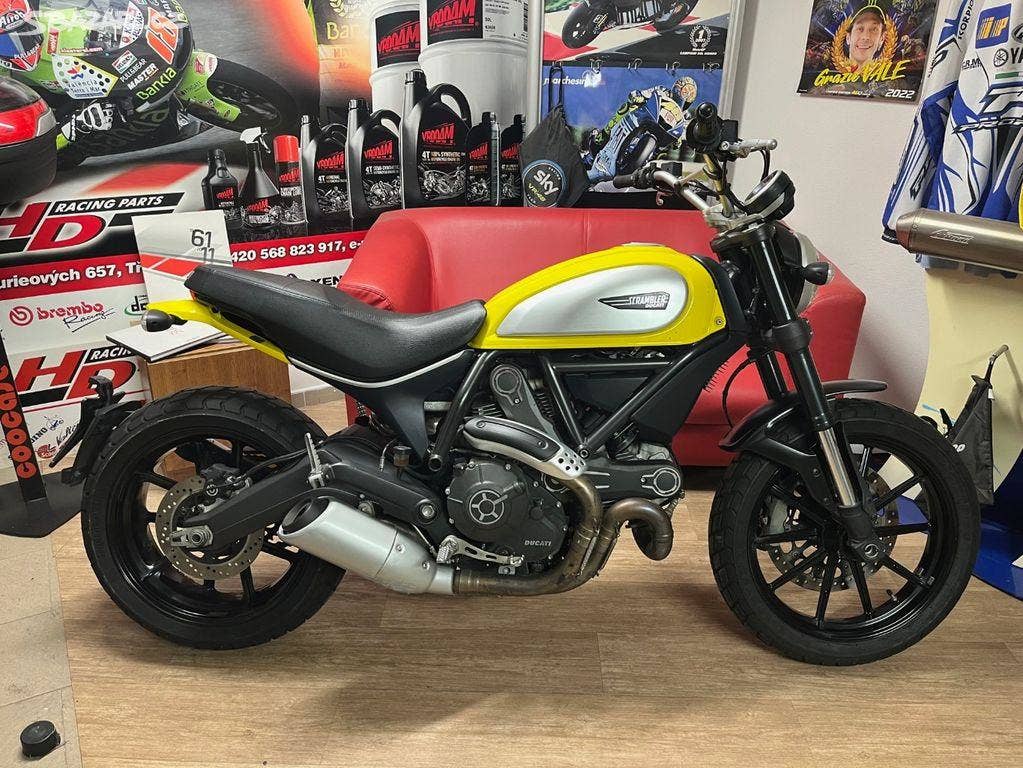 Ducati Scrambler Icon (2016), 135.000 Kč - TipMoto.com