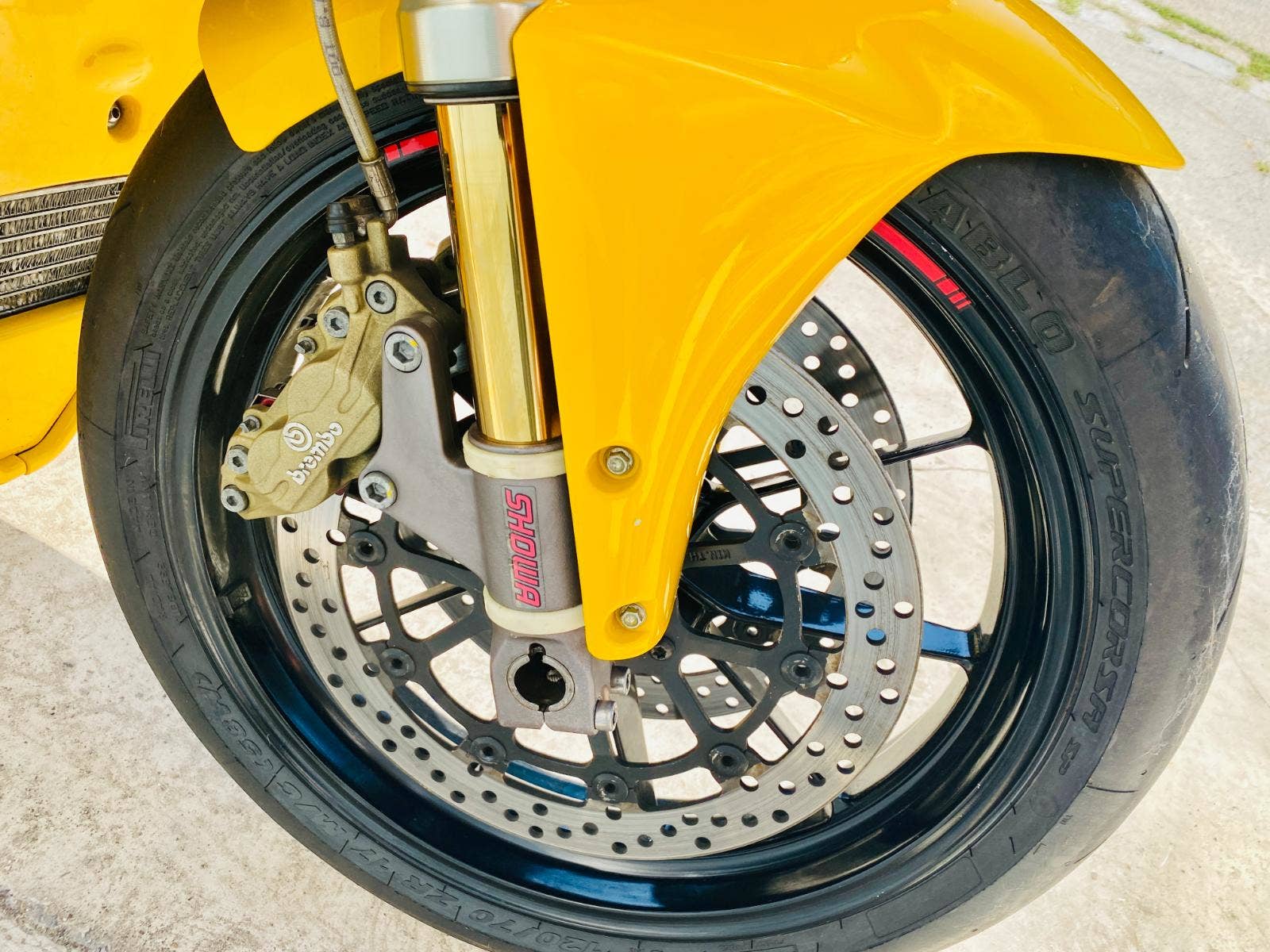 Ducati 998 (2002), 349.999 Kč - TipMoto.com