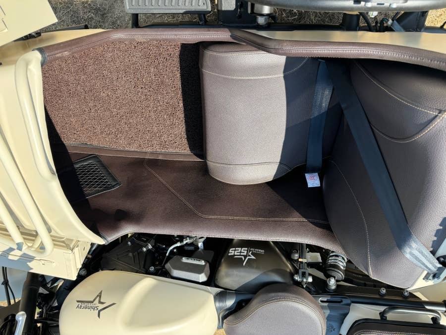 SWM - SIDECAR 520 - CREAM (NOVÁ, 2024), 259.990 Kč - TipMoto.com