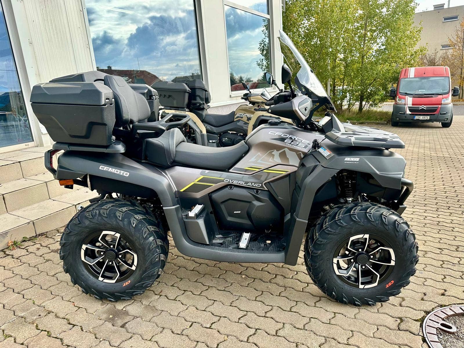 CFMOTO Gladiator X625 A Overland (NOVÁ, 2024), 219.990 Kč - TipMoto.com