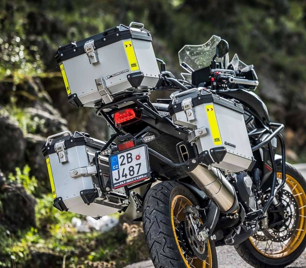 QJ Motor SRT 800 SX, kufry zdarma (NOVÁ, 2025), 204.900 Kč - TipMoto.com