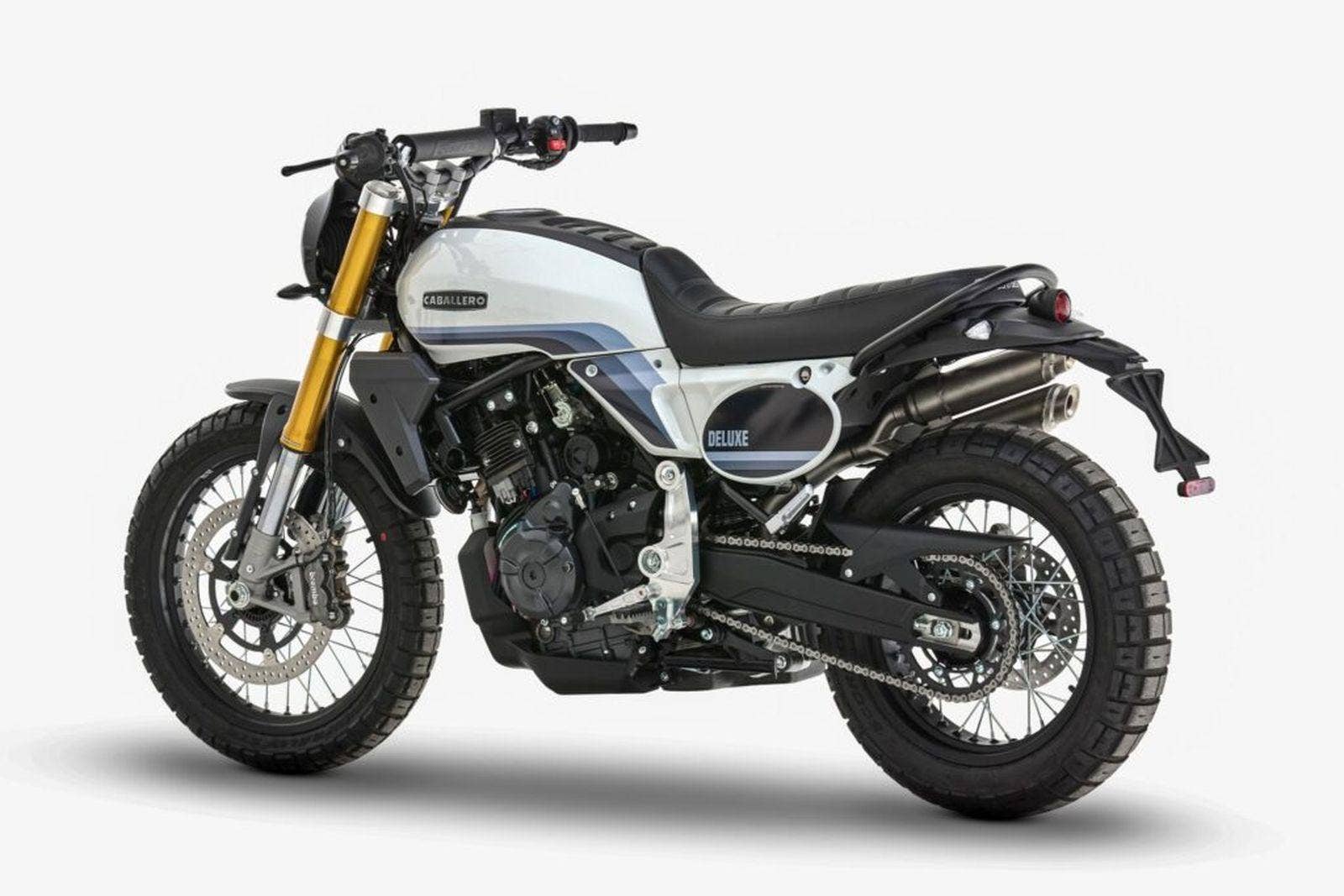 Fantic CABALLERO 700 DELUXE (NOVÁ, 2025), 224.900 Kč - TipMoto.com