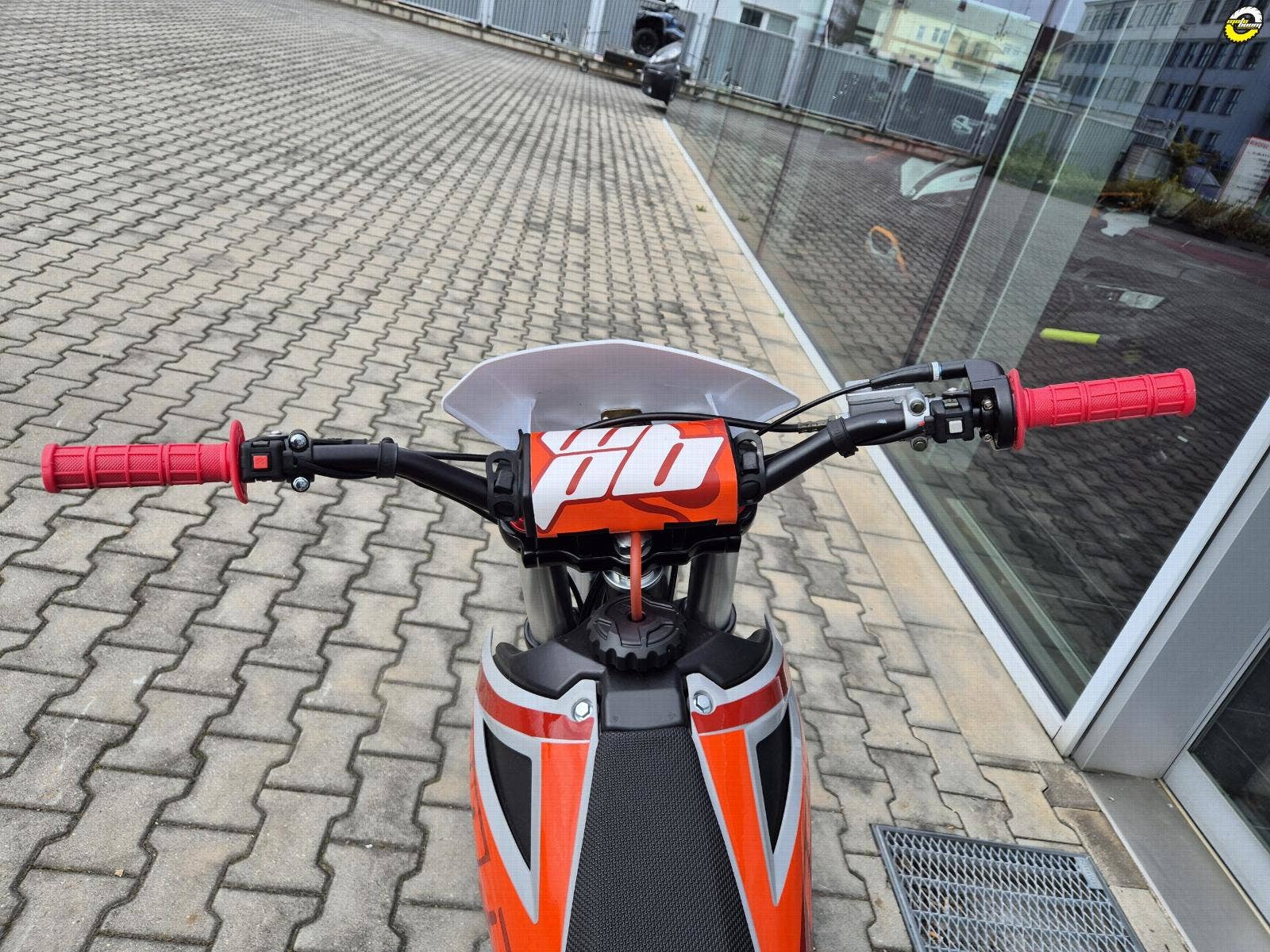 Stomp WPB BEAST 212 19"/16" kola + světlo (NOVÁ, 2025), 59.990 Kč ...