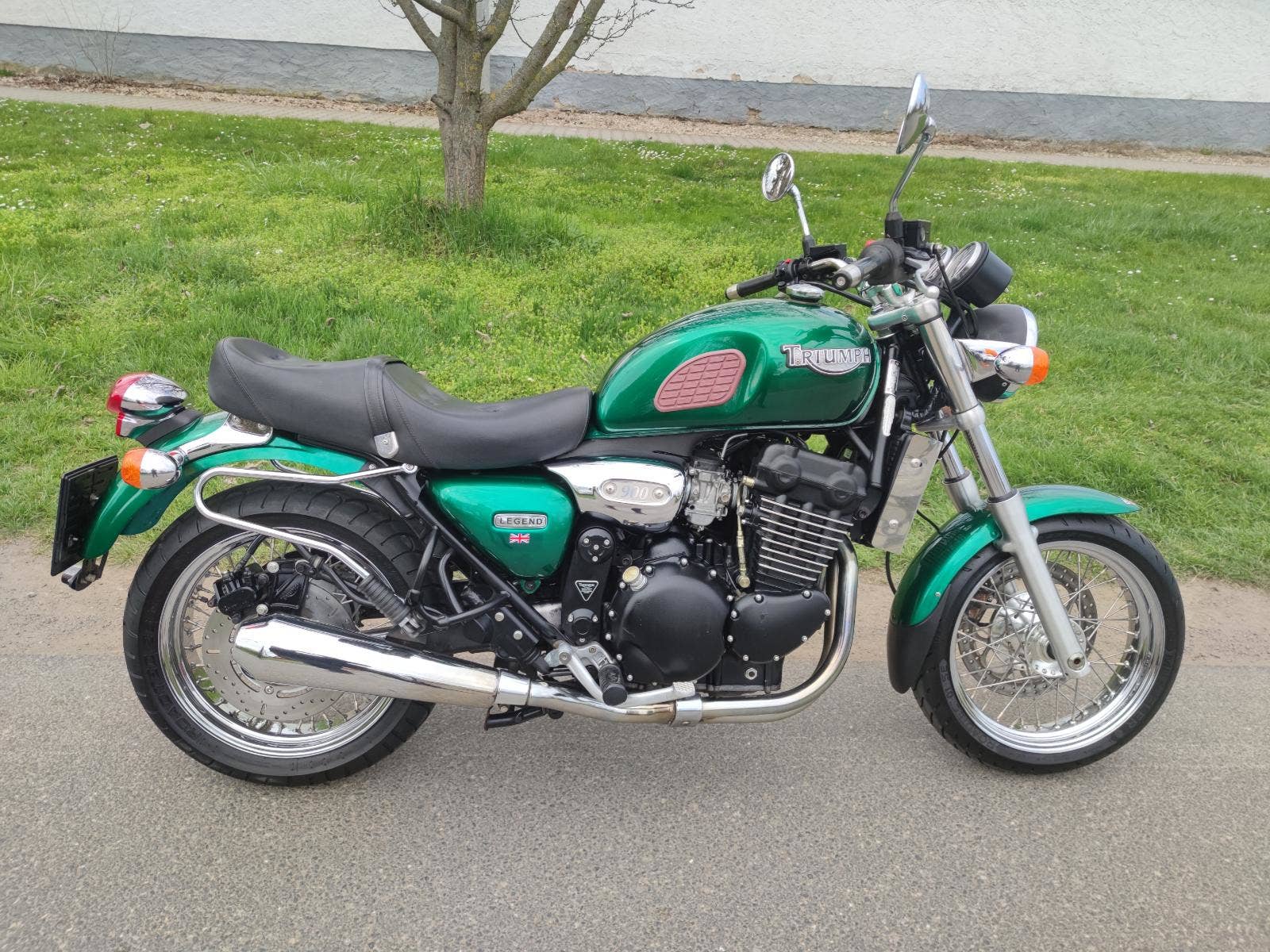 Triumph Legend TT (2000), 104.900 Kč - TipMoto.com