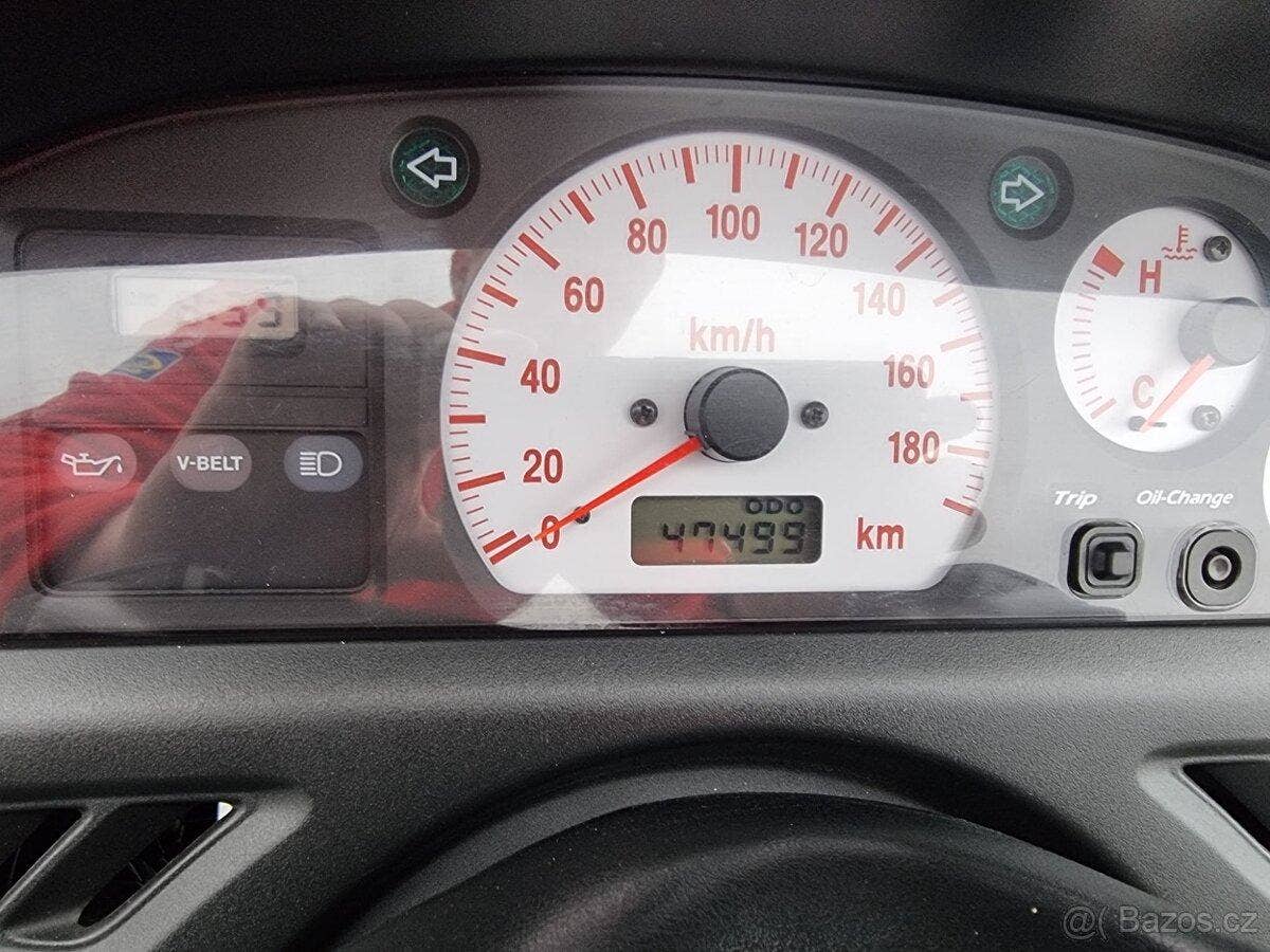 Yamaha T-Max 500 (2001), 55.000 Kč - TipMoto.com