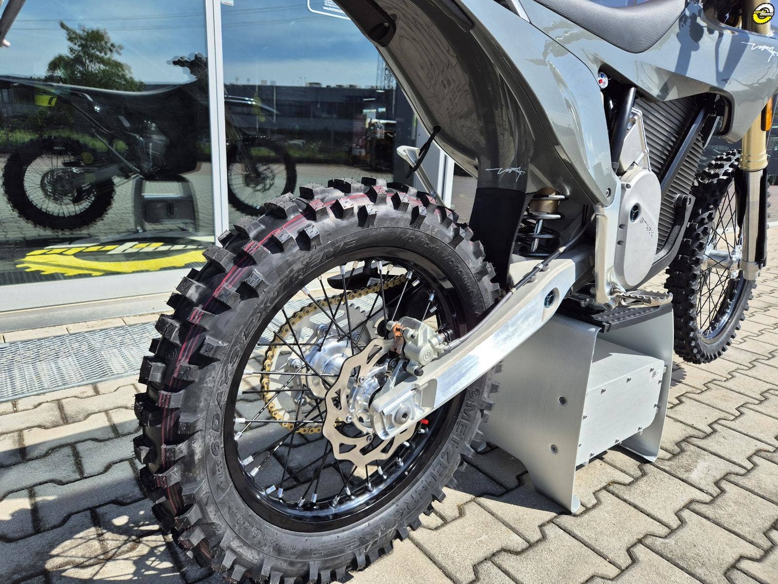 Stark Varg EX 80 HP (NOVÁ, 2025), 347.500 Kč - TipMoto.com