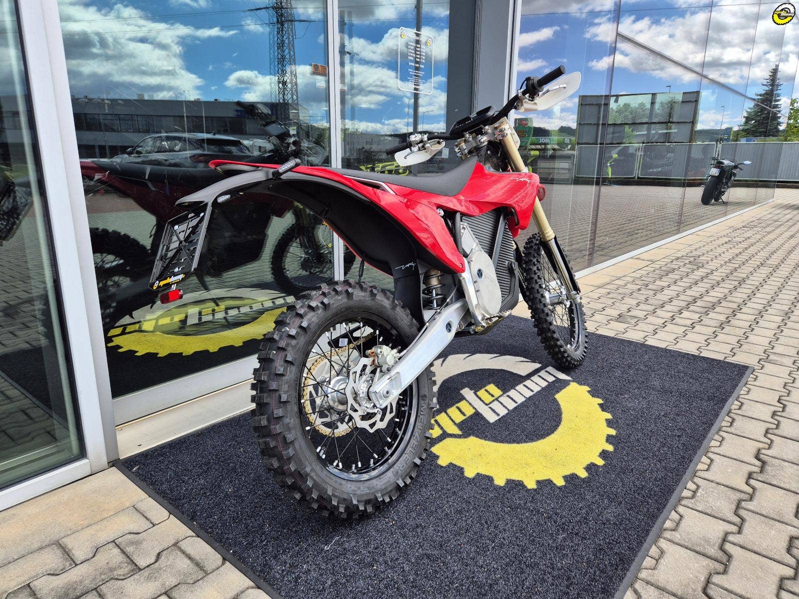 Stark Varg EX 80 HP (NOVÁ, 2025), 347.500 Kč - TipMoto.com