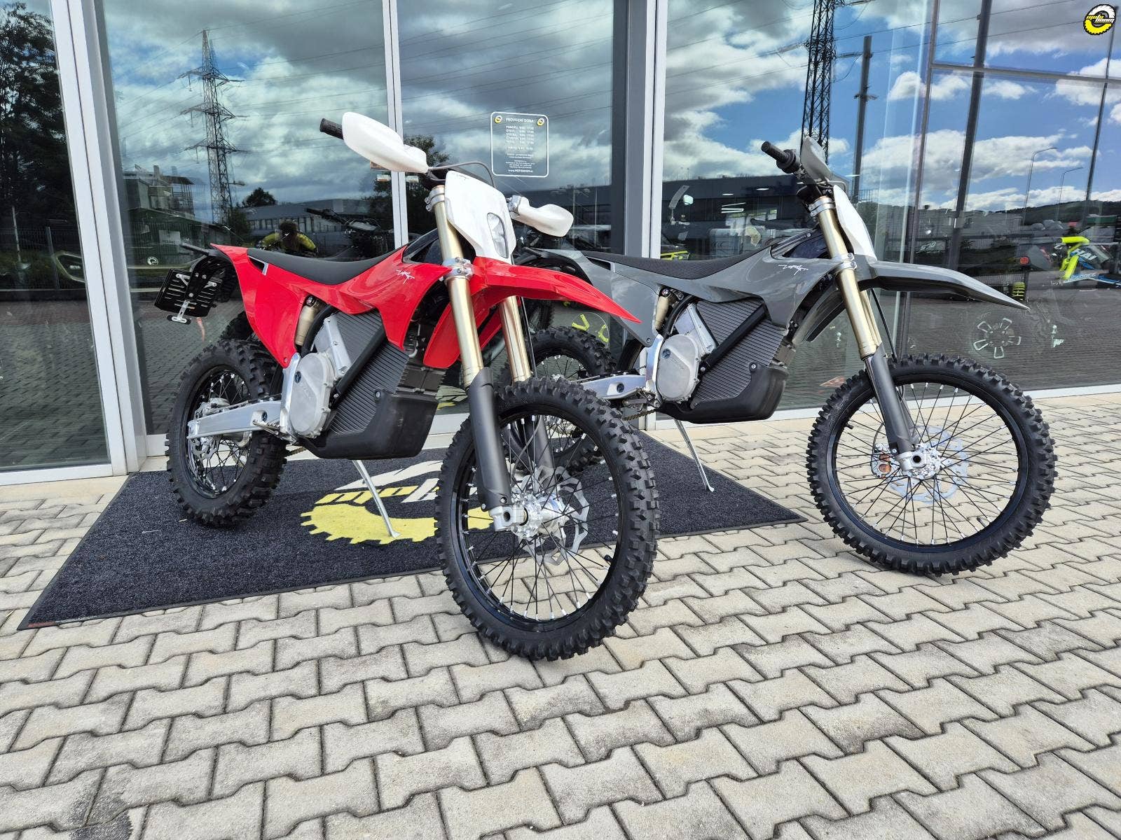 Stark Varg EX 80 HP (NOVÁ, 2025), 347.500 Kč - TipMoto.com