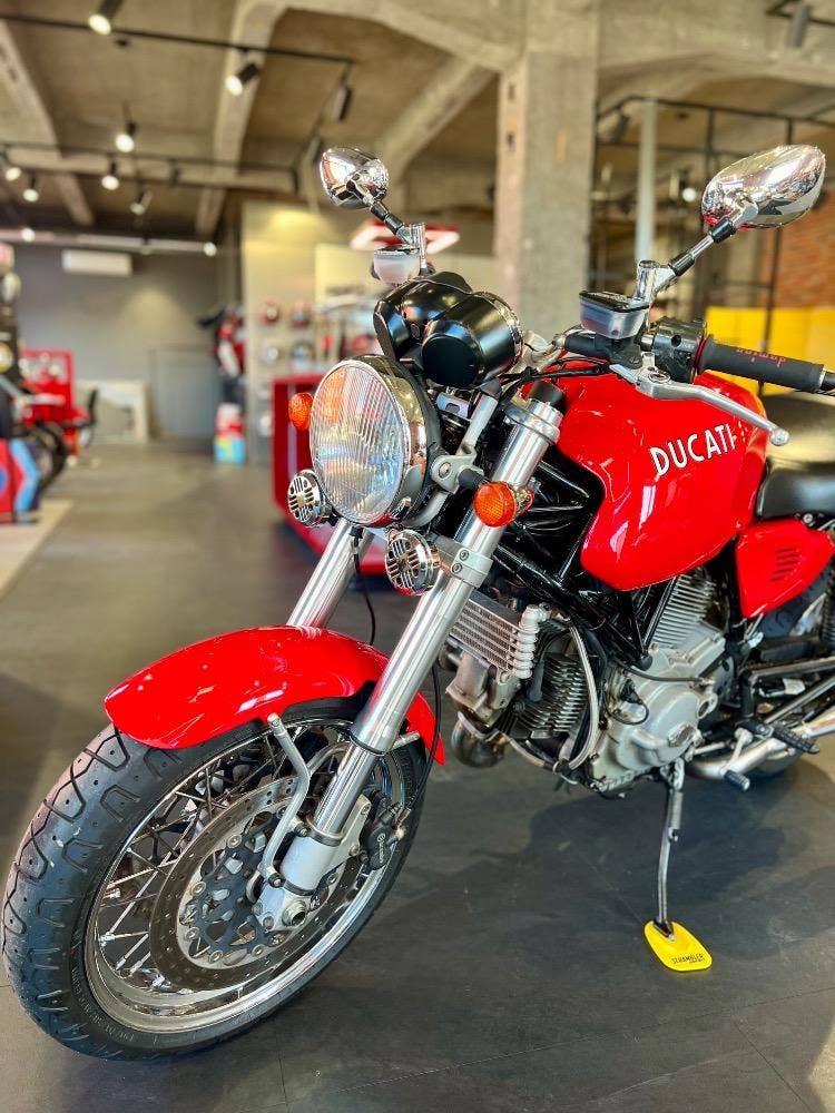 Ducati GT 1000 (2007), 170.000 Kč - TipMoto.com